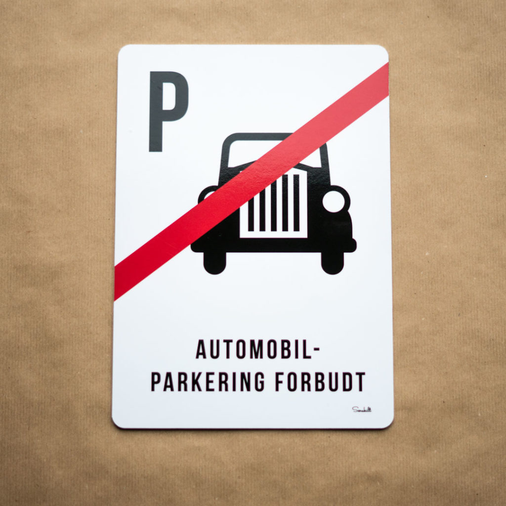 P-skilt - Automobil-parkering forbudt - sort og hvidt med rød streg ...